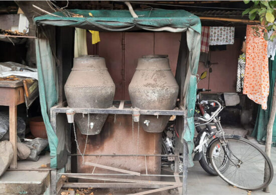 Pyaavs and Paanpois – Punyache Paani